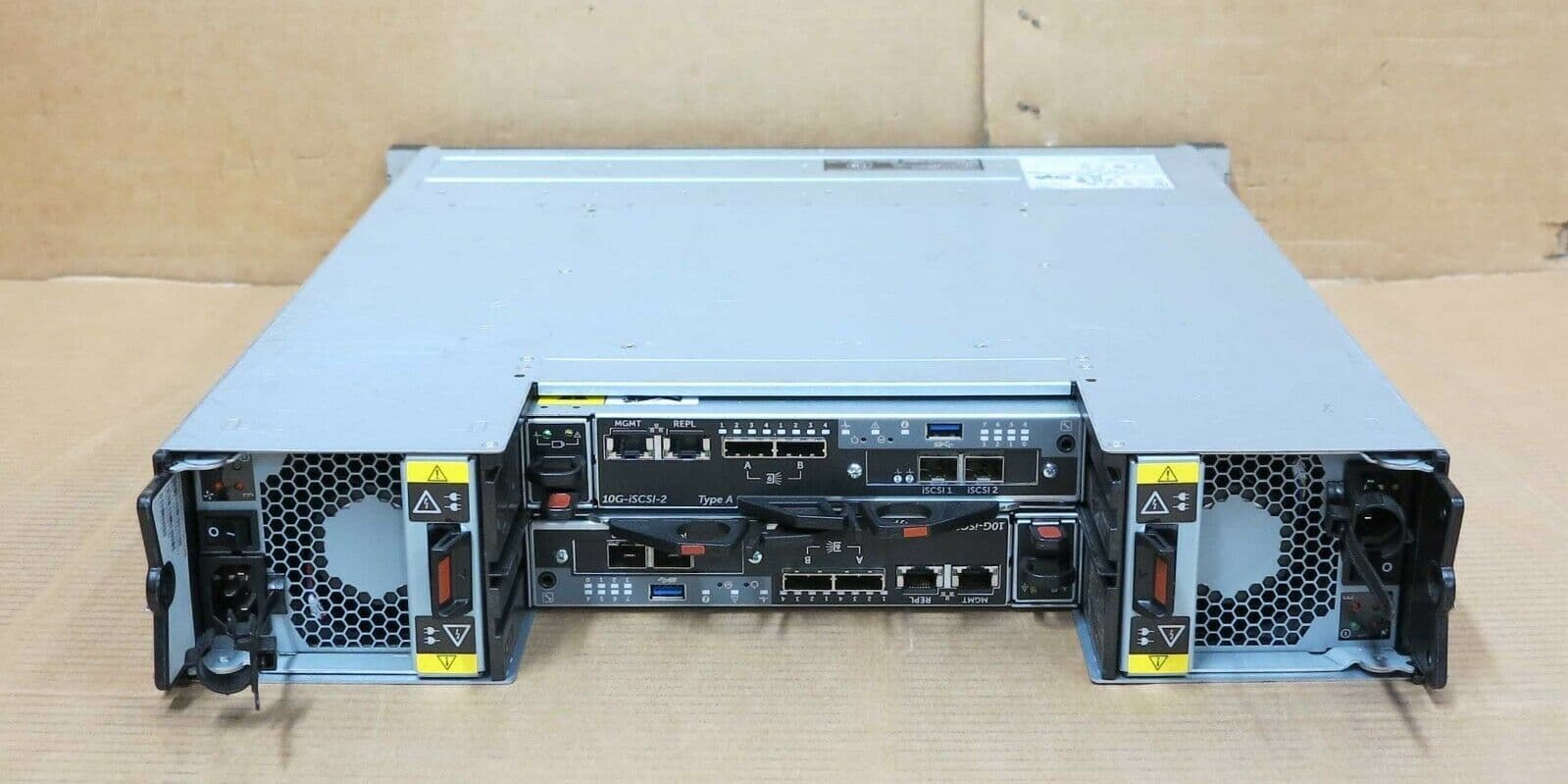 Dell Compellent SC4020 Storage Array 2x 10G-iSCSI-2 Controllers 24x 2 5 ...
