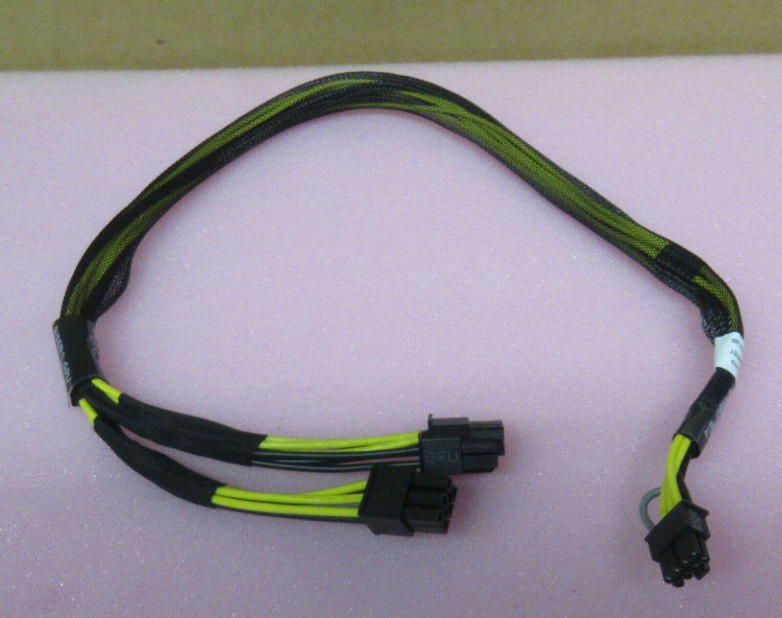 Dell EMC PowerEdge R840 22" GPU Riser1 Y Split Power Cable M8TDT