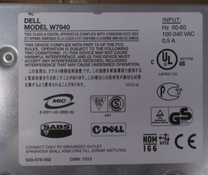 Dell PowerEdge 180AS 8-Port KVM Over IP Console Switch W7940 520-376-003