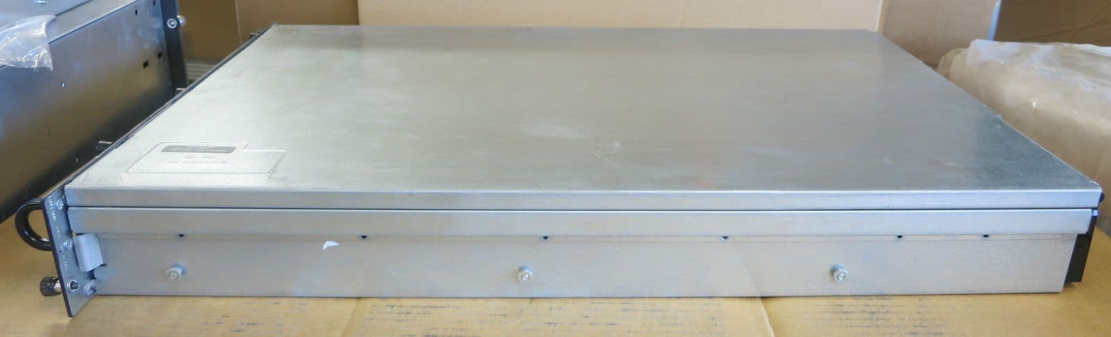 Dell PowerEdge 2650 2x 3 66GHz XEON 4Gb RAM 2U Rack Mount Server No HDD