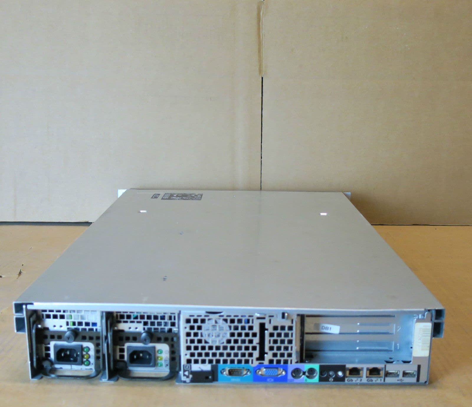 Dell PowerEdge 2850 2 x Xeon 3 20GHz 16GB No Drives 2 x PSU Rack mount ...