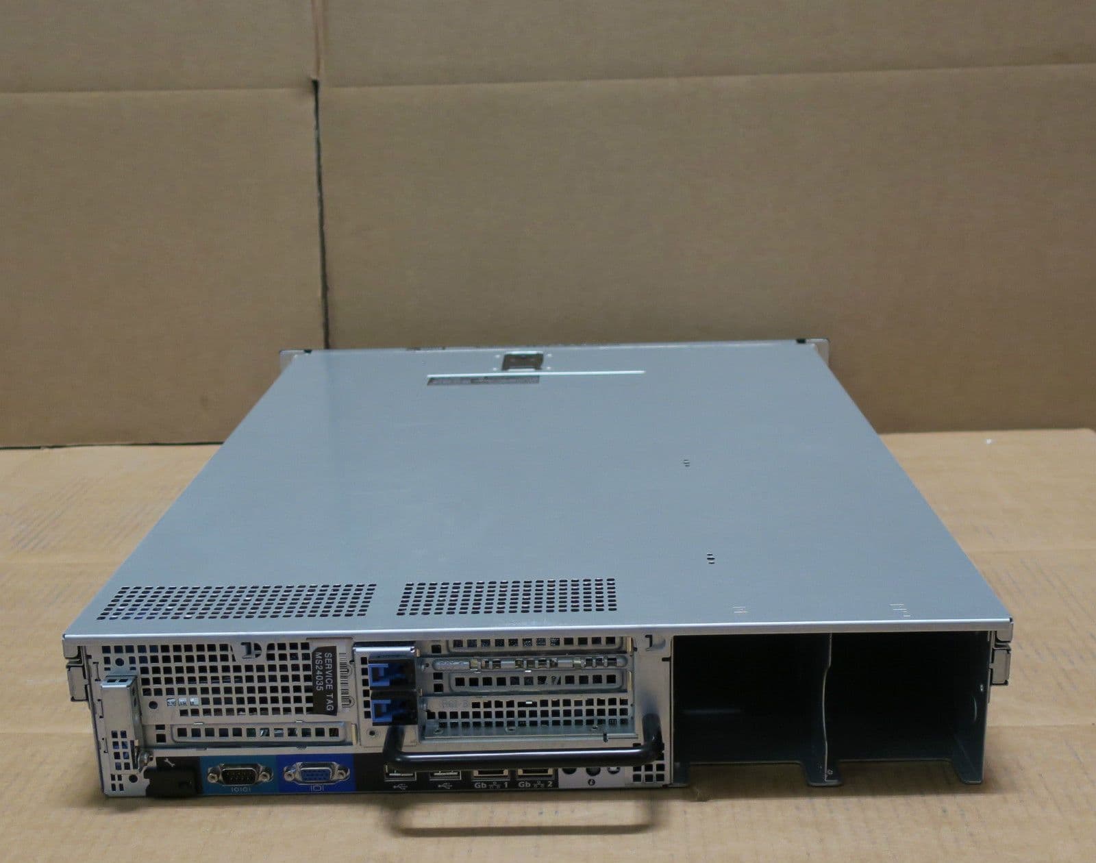 Dell Poweredge 2950 III 2 x Xeon Quad E5440 2 83GHz 8GB RAM 2U Rack Server