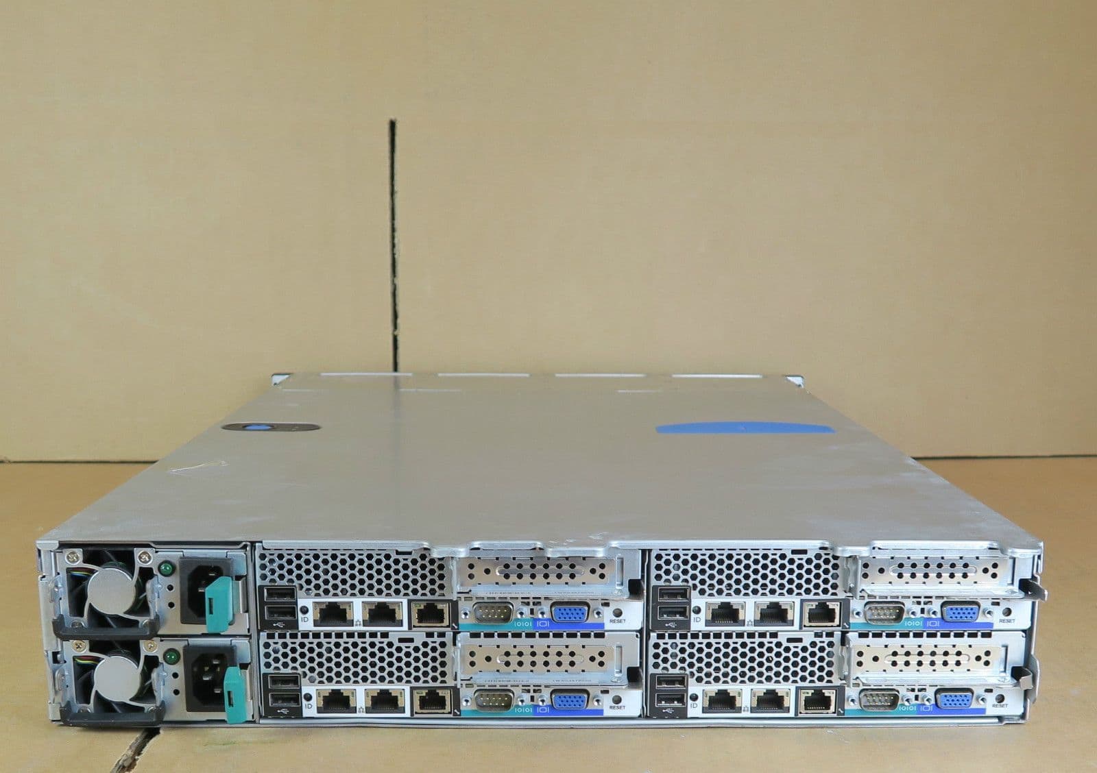 Dell PowerEdge C6100 XS23-TY - 4 Nodes 8 x Xeon SIX Core X5650 96GB RAM ...