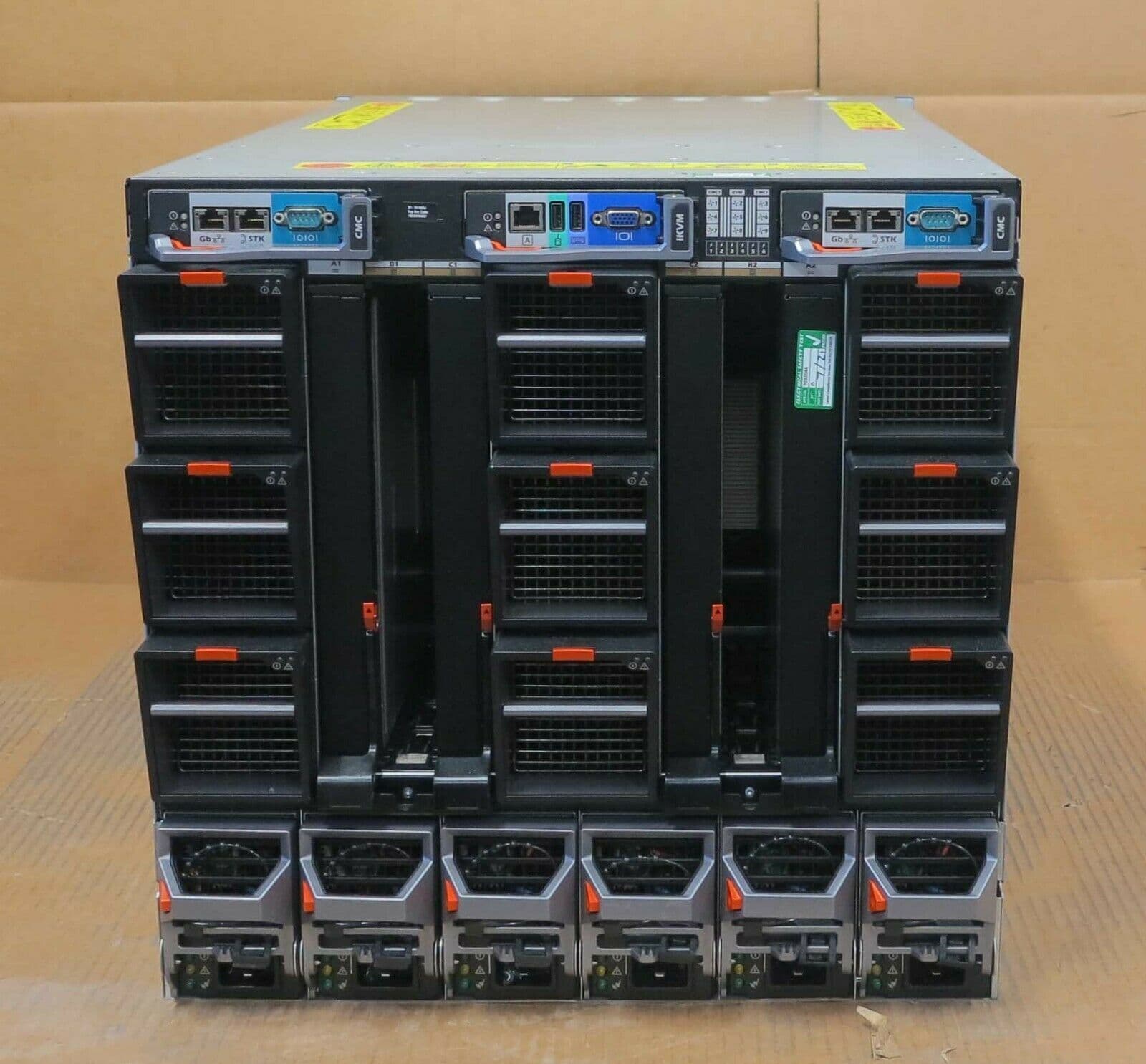 Dell PowerEdge M1000e Blade Chassis 6x M620 10x M600 Blade Servers lots ...
