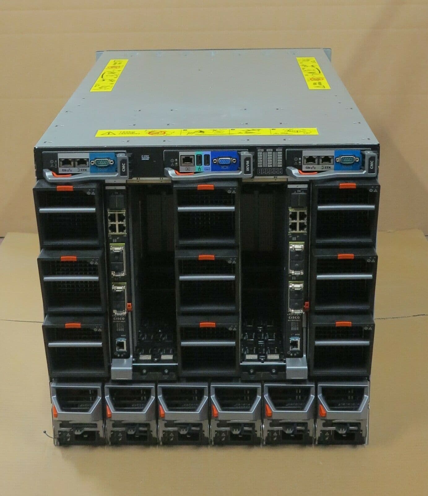Dell PowerEdge M1000E Chassis 7 x M610 blade Servers 10 x 6-Core 1008GB Ram