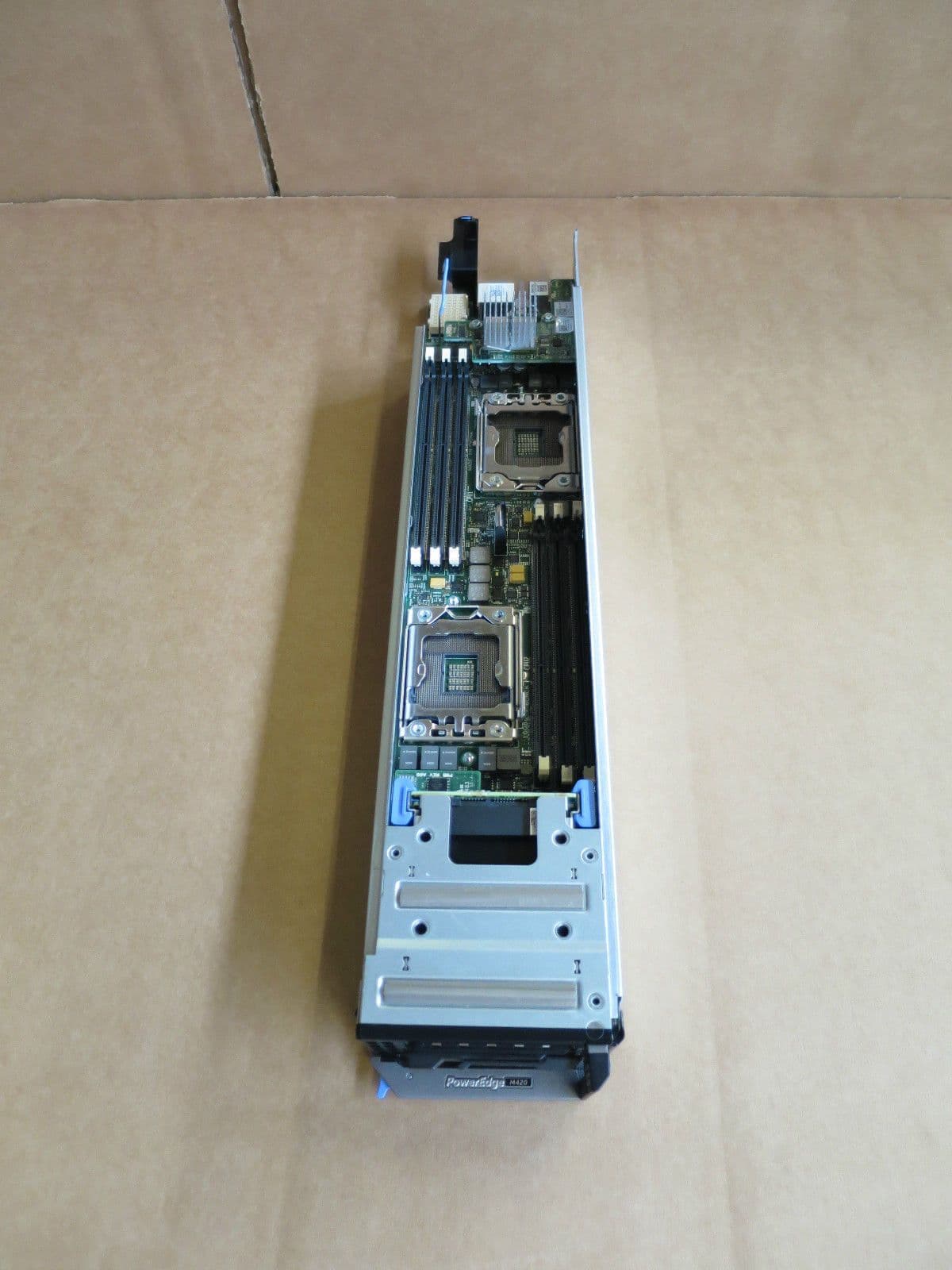 Dell PowerEdge M420 Blade Server Intel XEON E5-2407 12GB Ram 200GB SSD