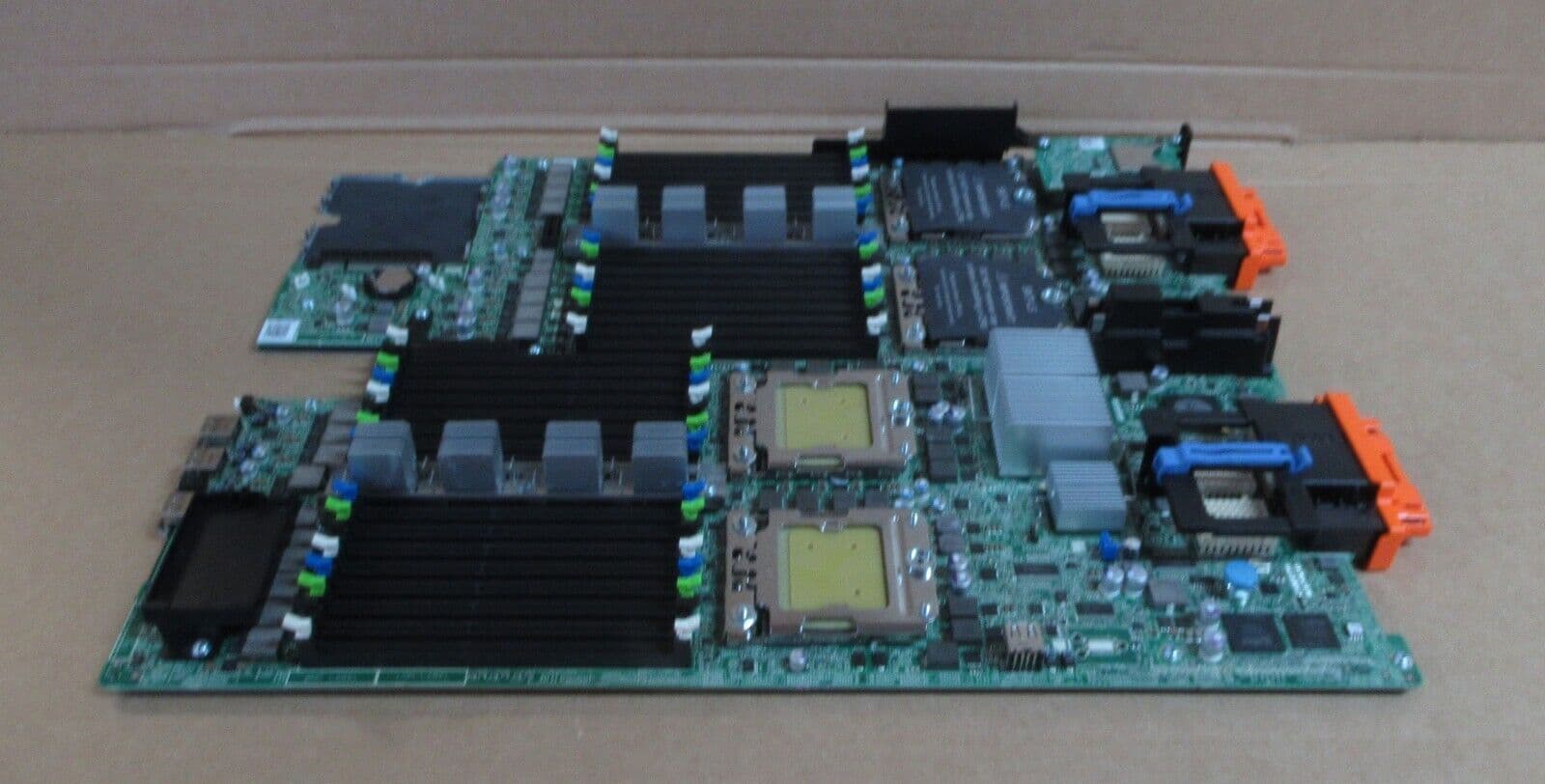 Dell PowerEdge M910 System Board Motherboard 4x LGA1567 32-DIMM - P6K1J