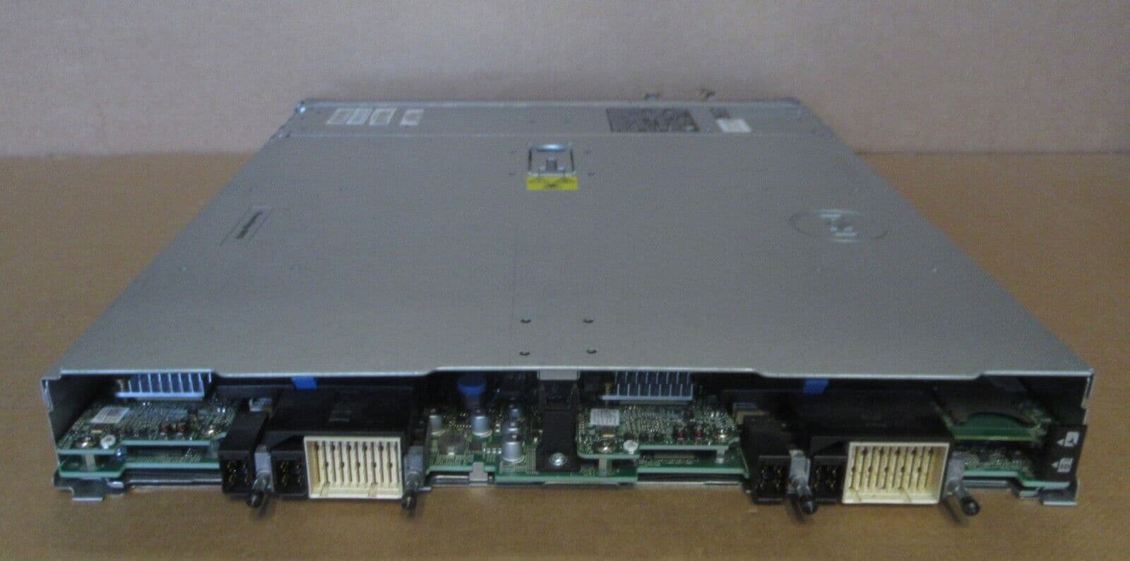 Dell PowerEdge M915 4x CPU Socket 32x DIMM 2x 2 5" HDD Bay CTO Blade Server