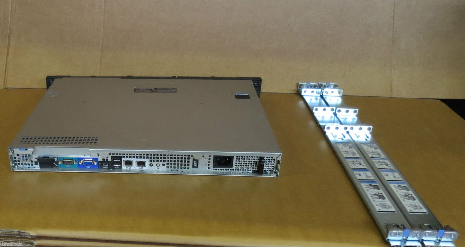 Dell Poweredge R210 QUAD-CORE XEON 2 66GHz 16GB Ram 2 x 1TB RAID 1U Server