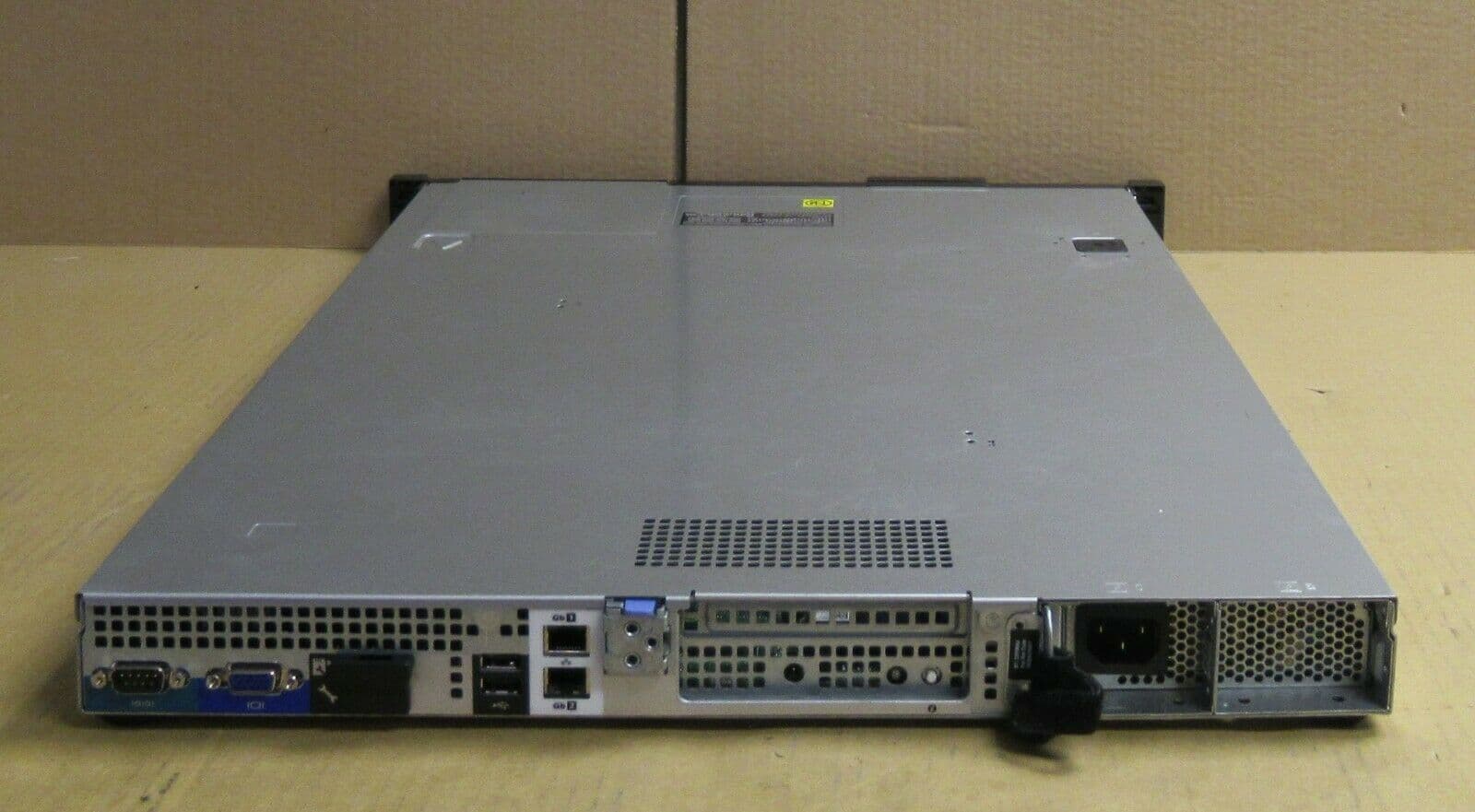 Dell PowerEdge R410 1x 4-C E5520 2 26GHz 4GB Ram 300GB HDD 1U PERC 6/IR ...
