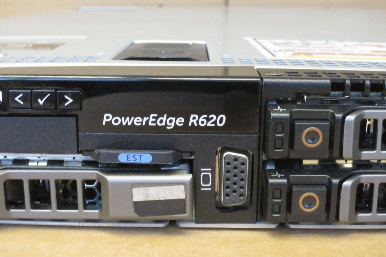 Dell PowerEdge R620 2x 6C E5-2640 2 5GHz 32GB RAM 8-Bay 2 5" 1U Bay Server