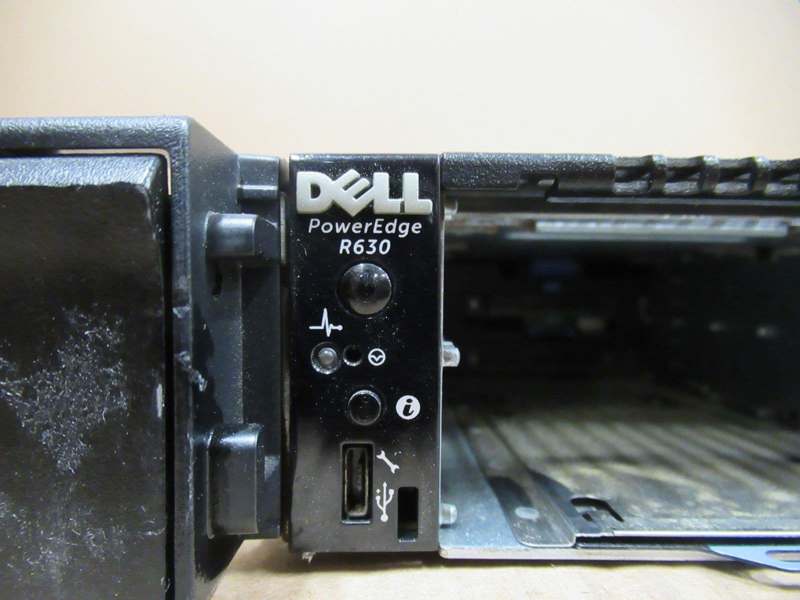 Dell PowerEdge R630 10-Core Xeon E5-2650v3 2 3GHz 128GB Ram RAID 1U Server