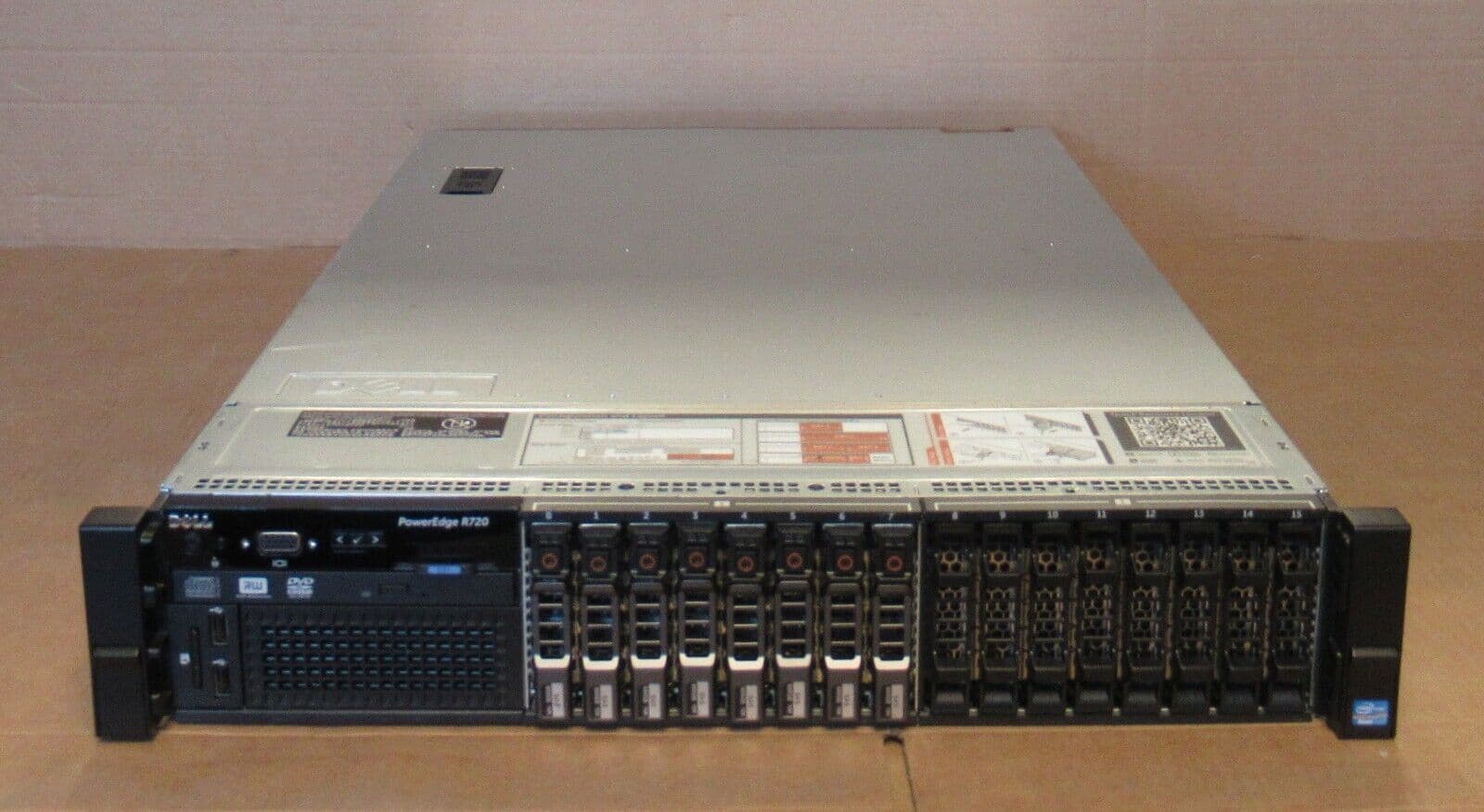 Dell PowerEdge R720 16-Bay Xeon E5-2667v2 3 30GHz 8x 600GB HDD 32GB 2U ...