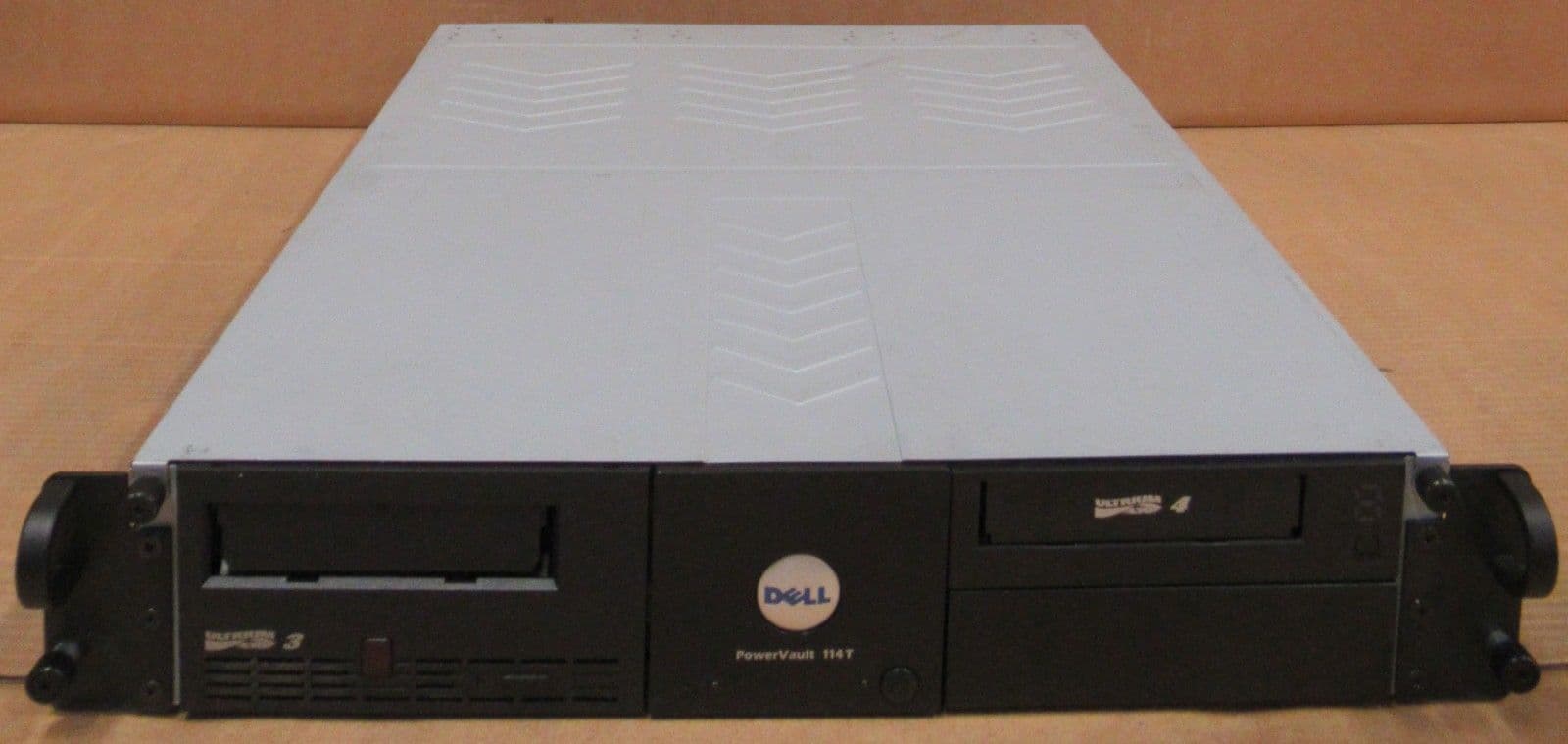 Dell PowerVault 114T 2U Tape Drive Enclosure WITH 1 x LTO-3 LTO-4 Tape ...