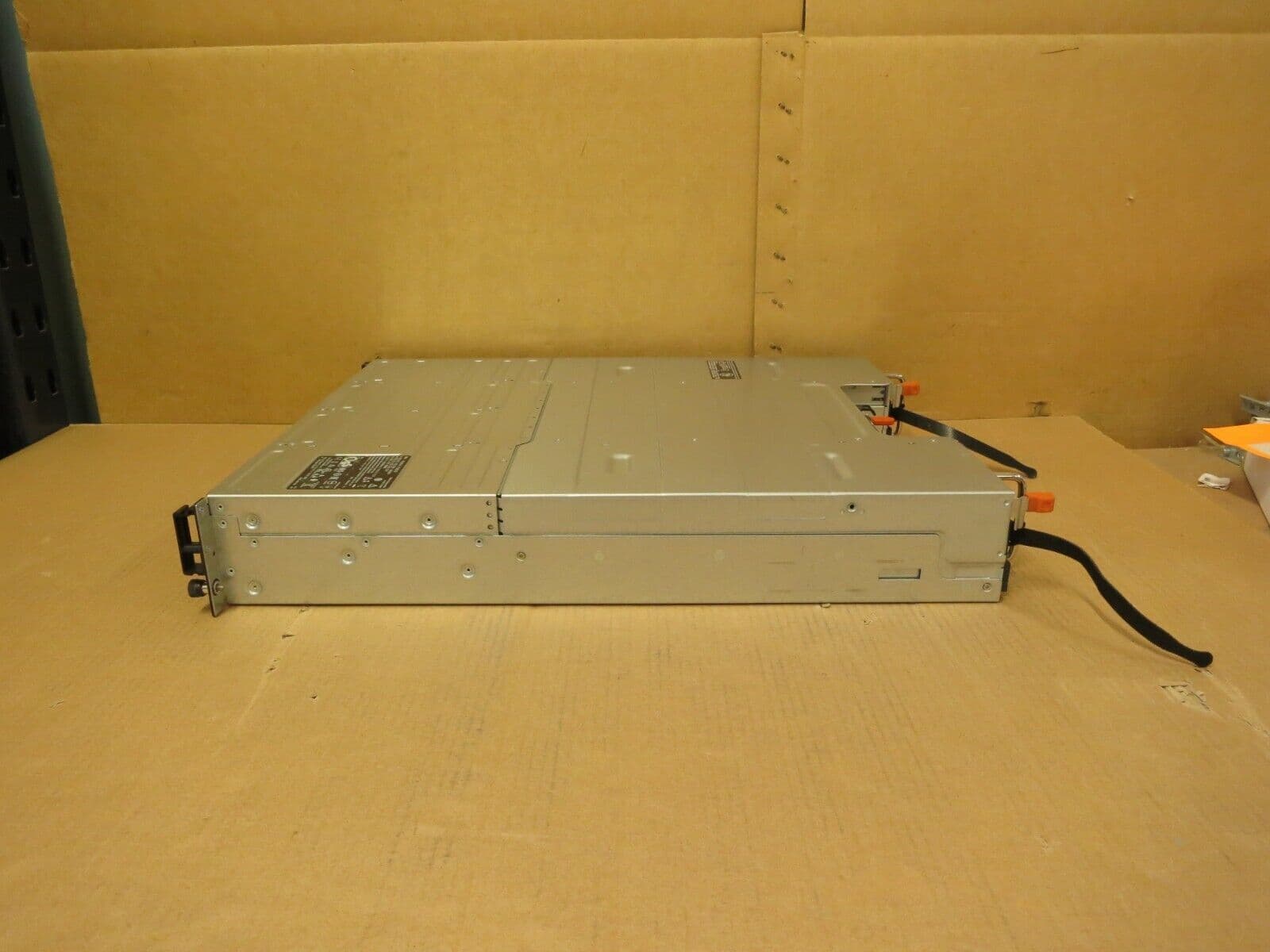 Dell PowerVault MD1400 Storage Array 12-Bay SAS 3 5" HDD/SSD 2x 12G-SAS ...