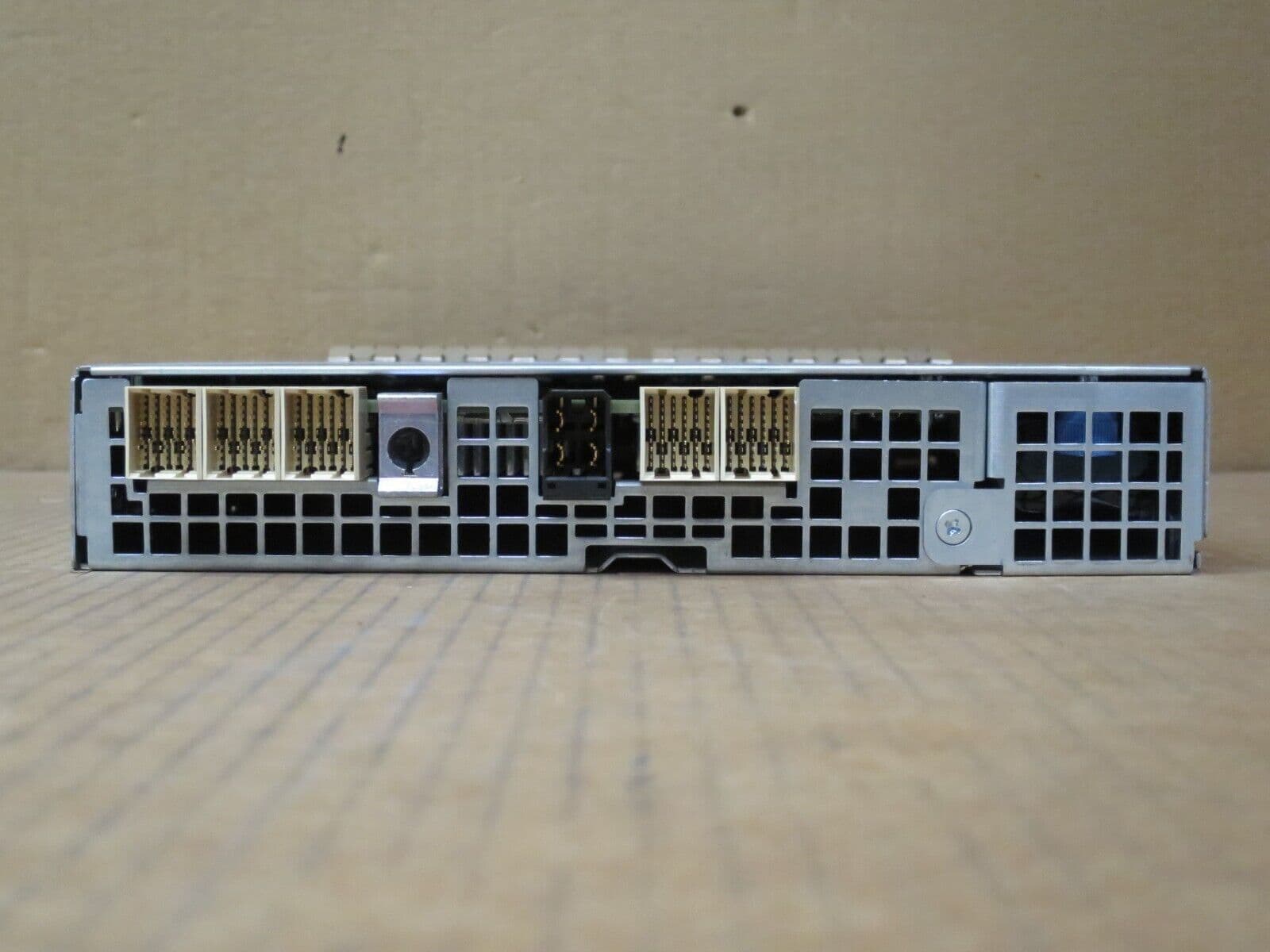 Dell PowerVault MD3000i iSCSI Dual Port Controller Module AMP01-RSIM CM669