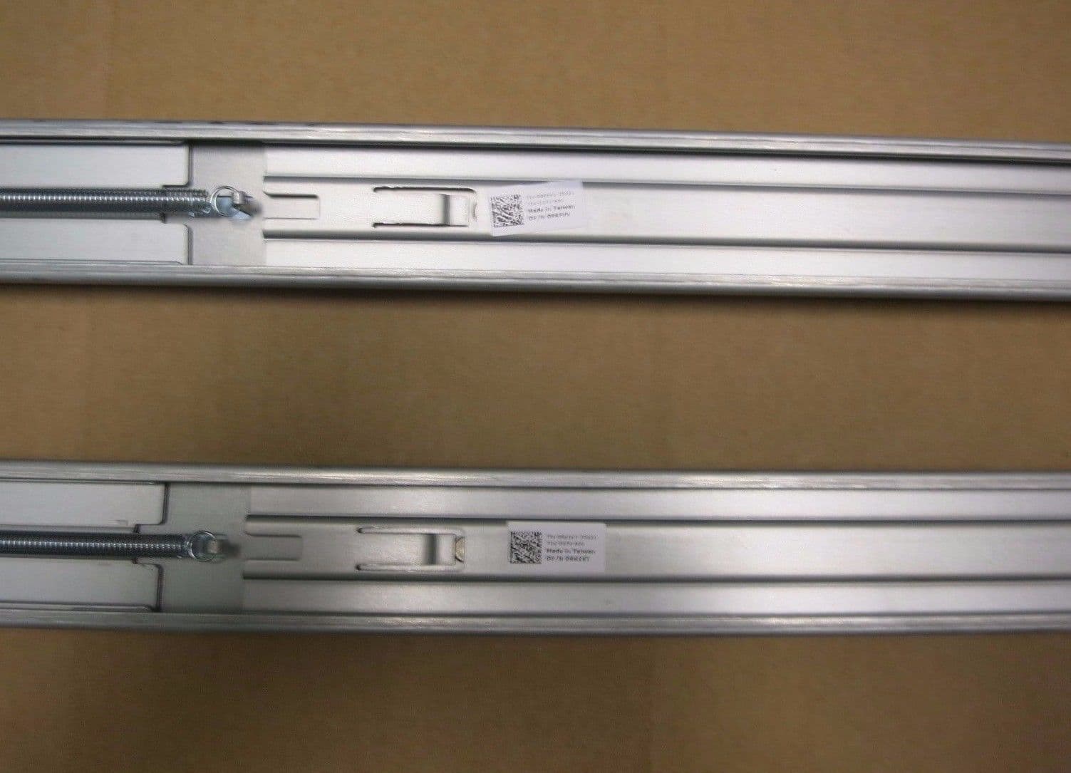 Dell RK1KT 9RFVV - Poweredge Sliding Ready Rackmount Rail Kit A7 R640