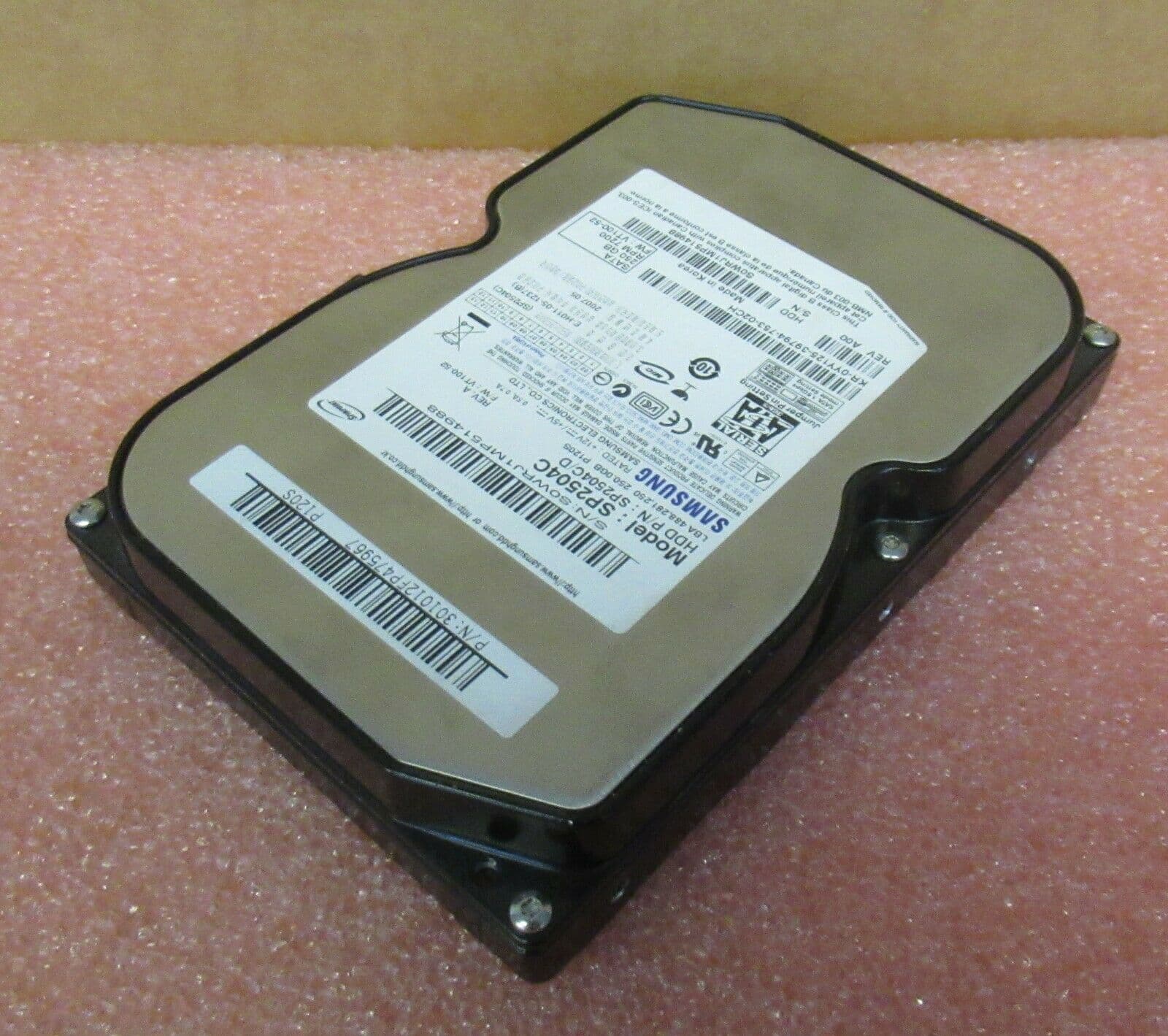 Dell Samsung 250GB 3 5" SATA 3GB/s 7 2K 8MB Hard Drive HDD YY125 SP2504C