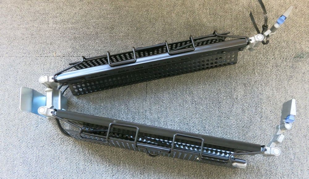 Dell TC993 4Y826 Cable Management Tray Arm RackMount PowerEdge 2650/ ...