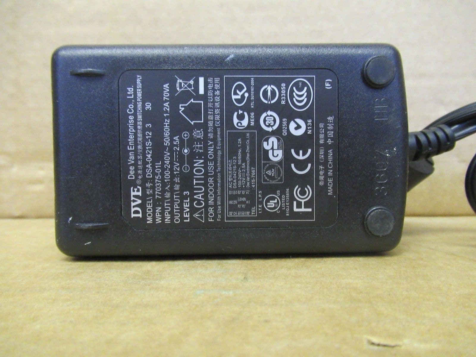 DVE DSA-0421S-12 3 30 770375-01L AC Adapter Power Supply 12V 2 5A