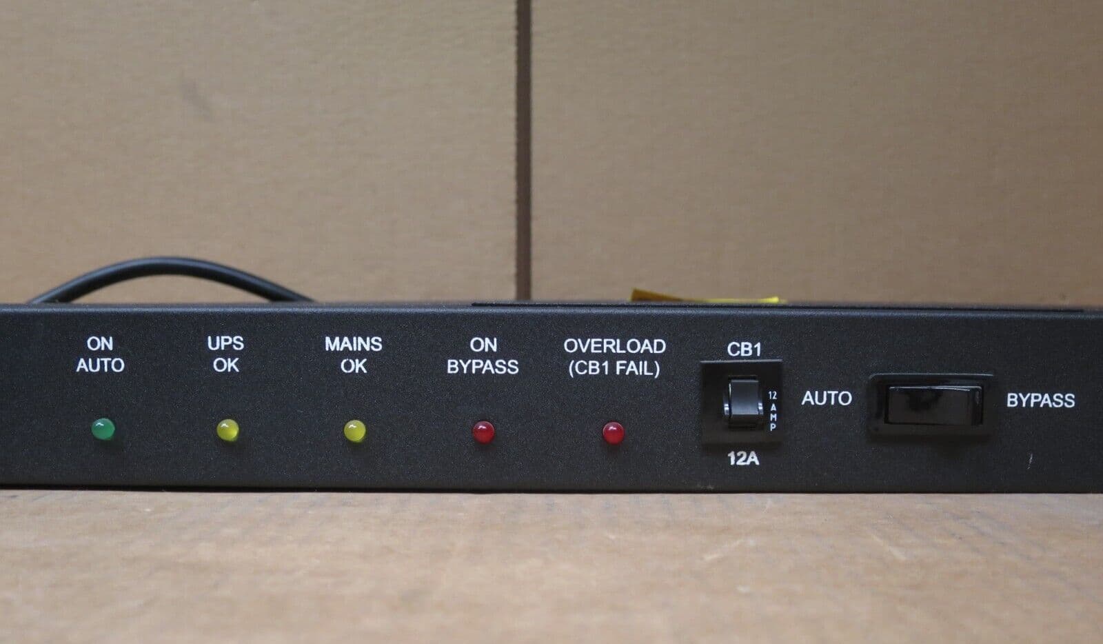 Eaton 4x C13 Outlet 1U Rackmount 3KVA Bypass PDU Power Distribution ...