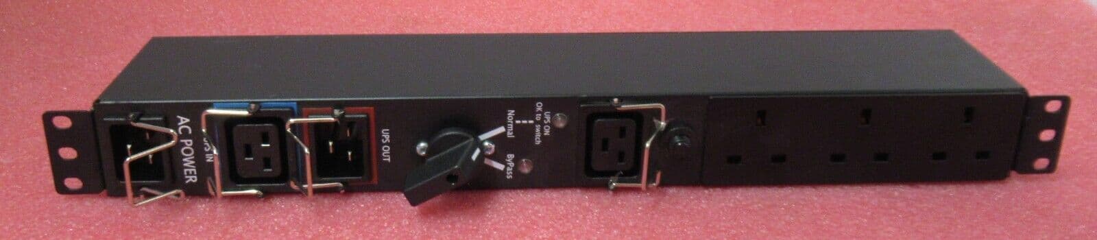 Eaton MBP3KIB Hotswap MBP BS 3000VA 1U Rackmount Maintenance Bypass Panel