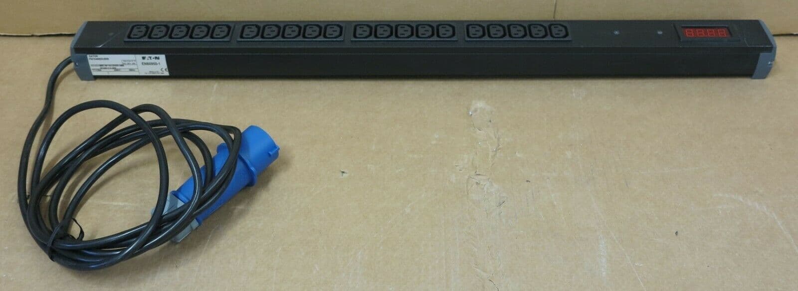 Eaton PDU 20x C13 230V 16A 3M Rack Mount Power Distribution Unit ...