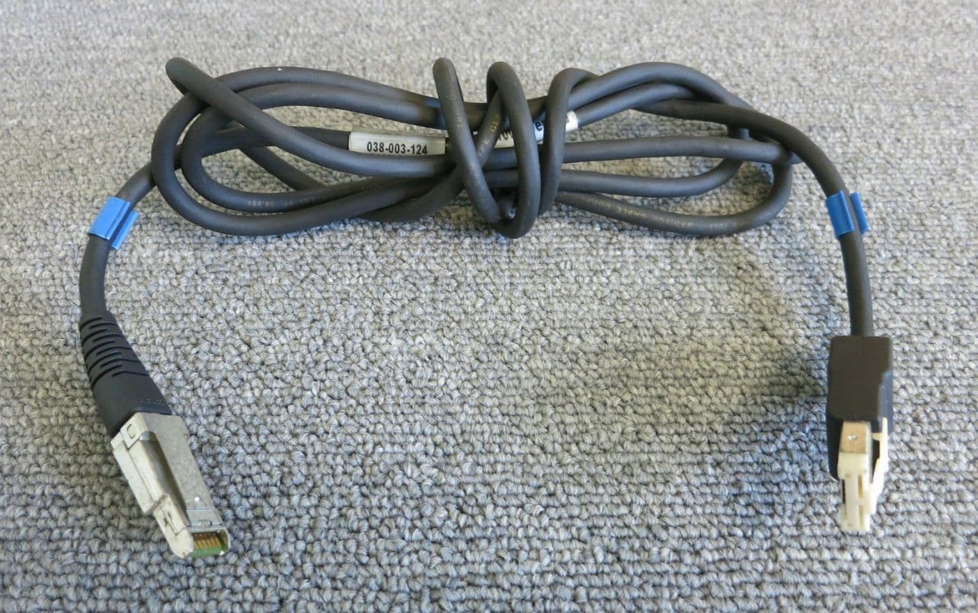 EMC 038-003-124 HSSDC2 To HSSDC 2 Meter Fiber Fibre Channel Cable Network