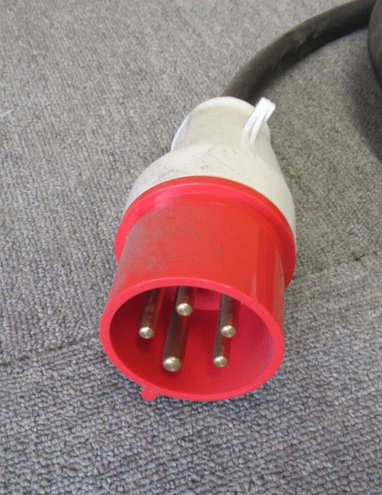 EMC 038-003-274 15FT 4 5M 3 Phase Male To Female K52S30 32A 415V Cable