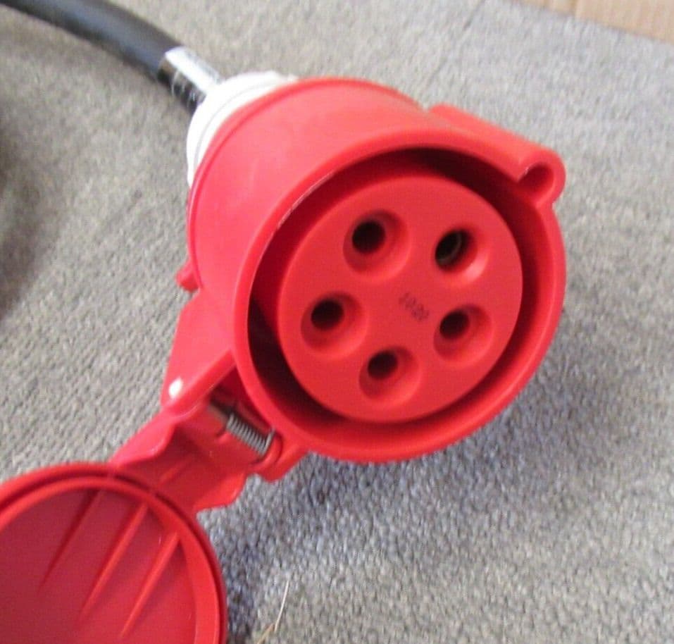 EMC 038-003-274 15FT 4 5M 3 Phase Male To Female K52S30 32A 415V Cable