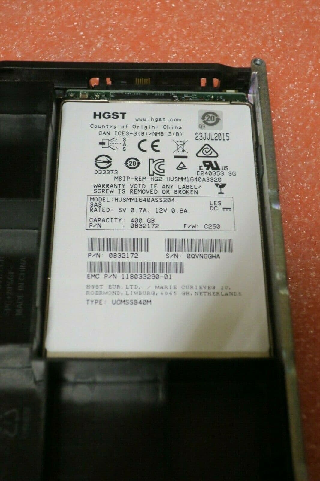 EMC 400GB Flash 6G SAS 2 5" SSD Solid State Drive 005051136 In 3 5" Caddy