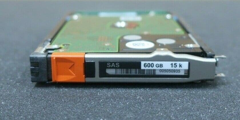 EMC 600GB 15K SAS 2 5" 6GB Hard Drive 005050935 V4-2S15-600 V6-2S15-600 ...