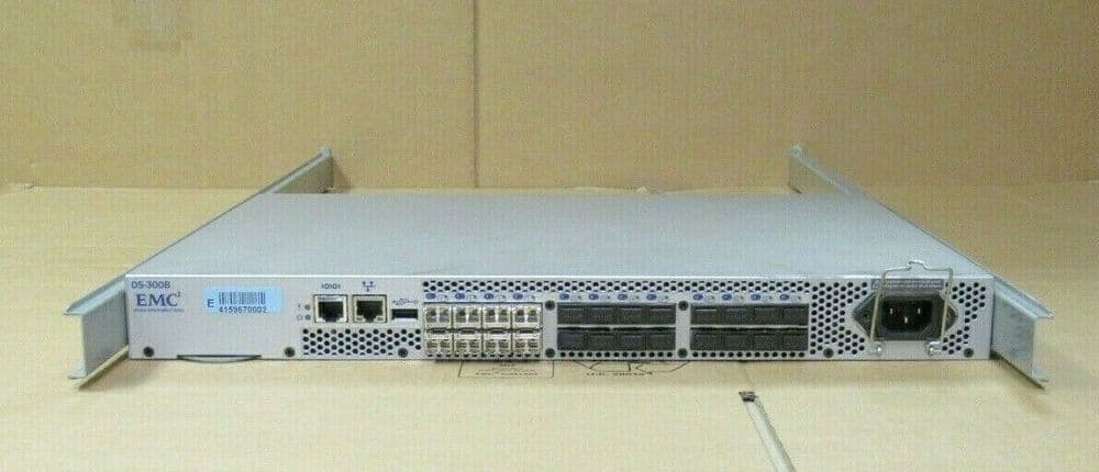 EMC Brocade 320 DS-300B 24 Port 8 Active 8GB Fibre Channel SAN Switch ...