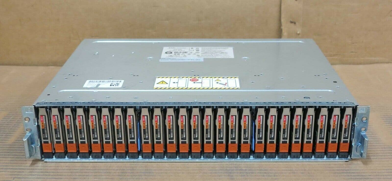 EMC SAE 2U Expansion Storage Array 25x 900GB 2 5" 22 5TB 2x SAS Controller