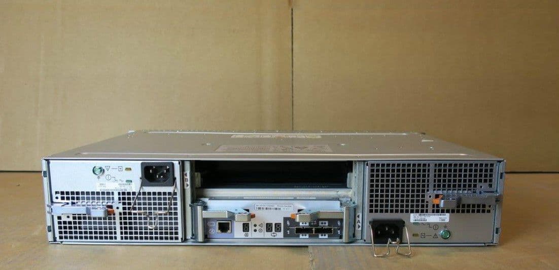 EMC SAE - Hard Disk Expansion Array 25 x SAS 600GB 10K Controller 100 ...