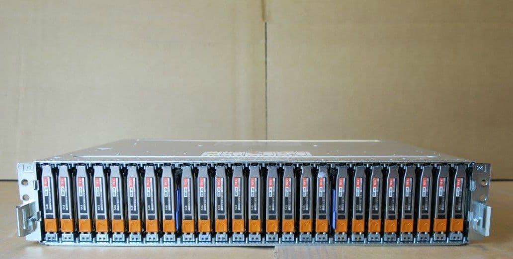 EMC SAE - Hard Disk Expansion Array 25 x SAS 600GB 10K Controller 100 ...