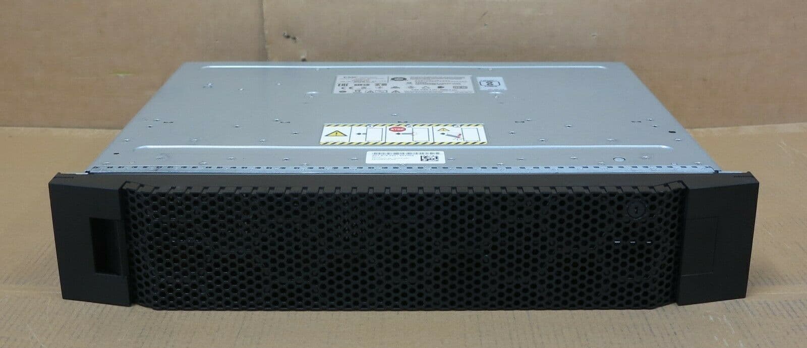 EMC Unity TAE 25-Bay Storage Array 2x SAS Controller 2x PSU