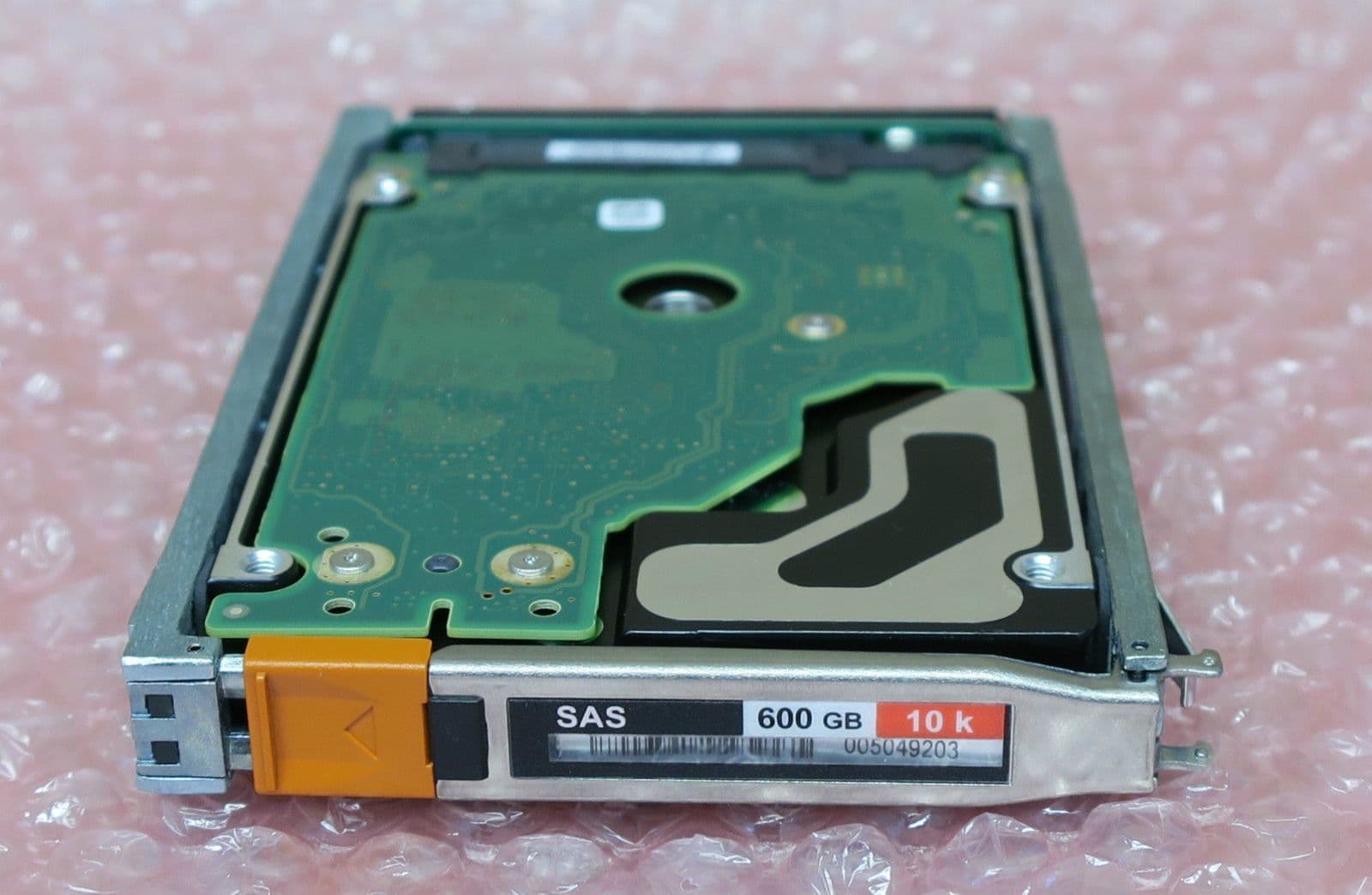 EMC V3-2S10-600 - 2 5" 600GB 10K 6G SAS Hard Drive HDD 005051466