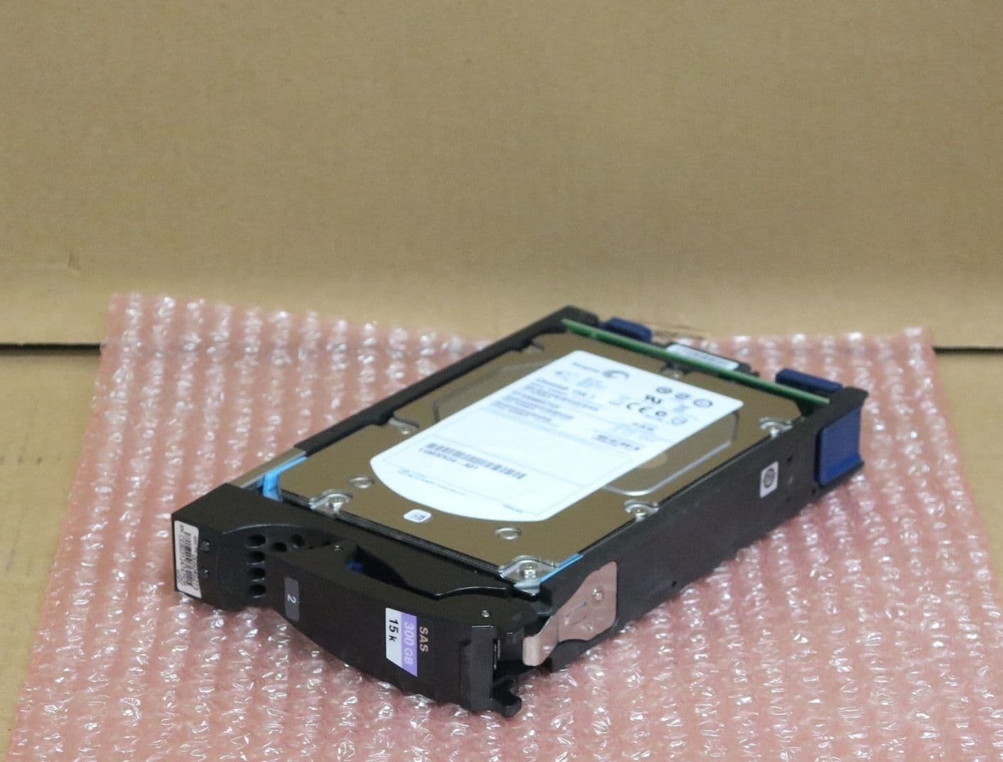 EMC VNX 300GB 15K 6Gb/s Hard Drive V4-VS15-300 005049673