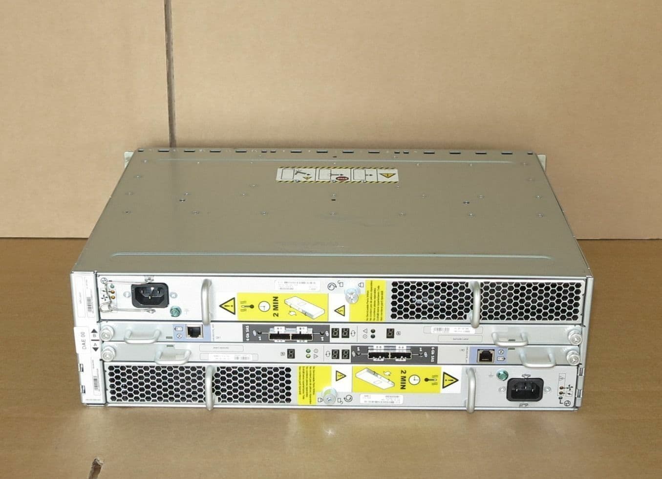 EMC VNX VNX6GSDAE15 Disk Array Expansion SATA /SAS KTN-STL3 2x 303-108-000E