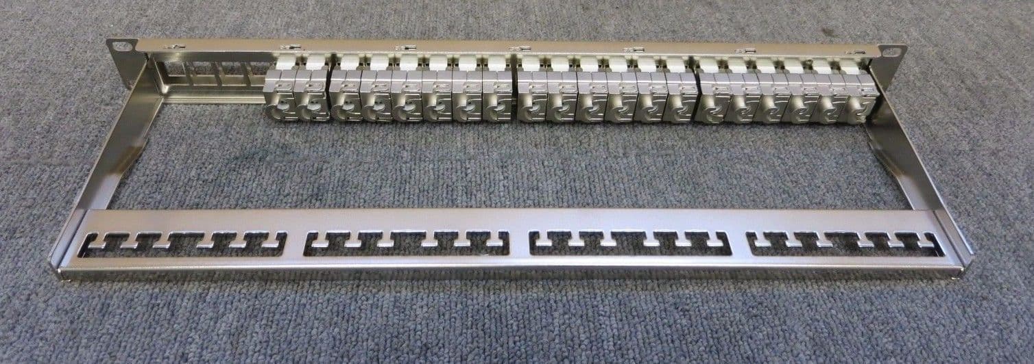 Excel 100-028 100-210 24-port 1U Cat6 Keystone Frame With 20 Toolless ...