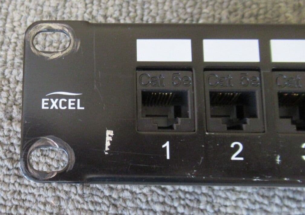 Excel 100-309 Cat5e 1U 23 Loaded Port Unscreened Through Coupler Patch Panel