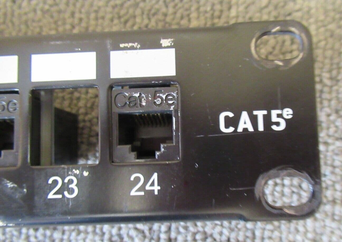 Excel 100-309 Cat5e 1U 23 Loaded Port Unscreened Through Coupler Patch ...