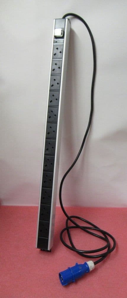 Excel D16-12-EXL 12 Way Horizontal PDU UK Socket 16A IEC 60309 Plug Switched 3M