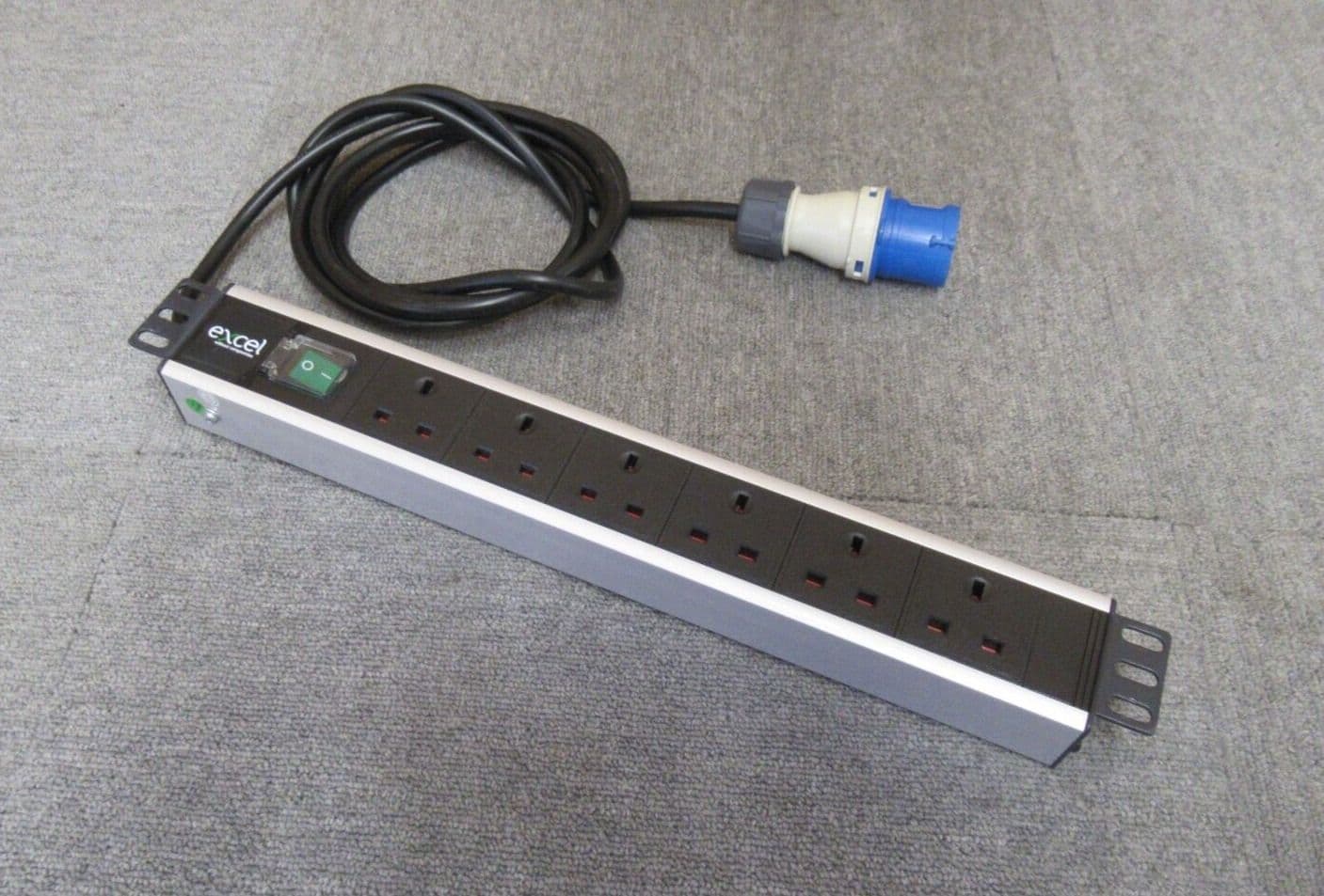 Excel D16-6H-EXL 6 Way Horizontal PDU 6 UK Socket 16A IEC 60309 Plug ...