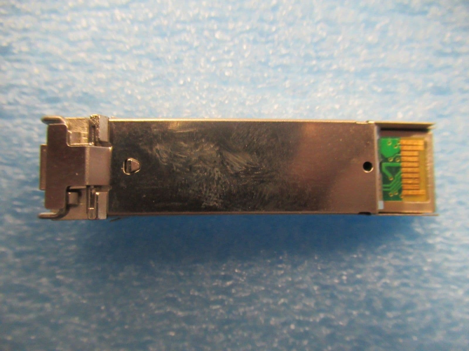 Finisar FTRJ1319P1BTL-B1 2Gbit LR 1310nm SFP Fibre Channel Transceiver ...