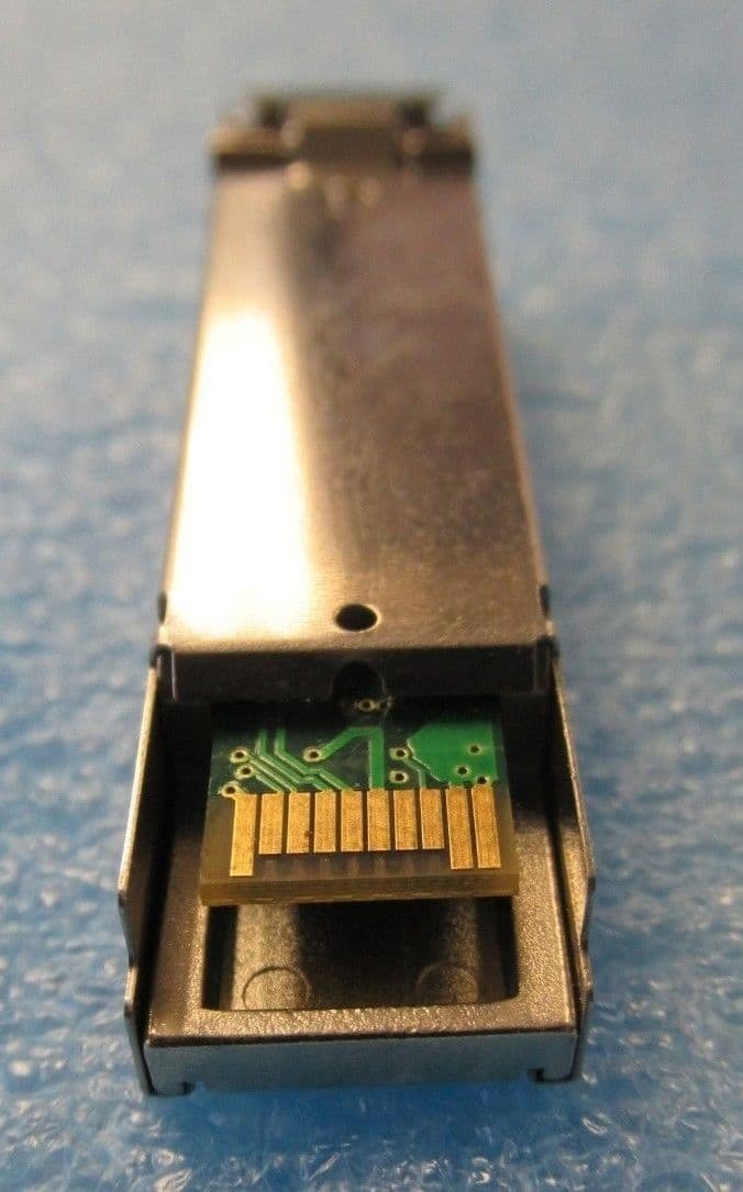 Finisar FTRJ1319P1BTL-B1 2Gbit LR 1310nm SFP Fibre Channel Transceiver ...