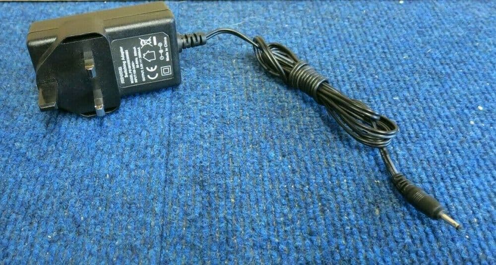 Flypower PS18K0503000B5 UK Plug AC Switching Power Adapter Charger 15W ...