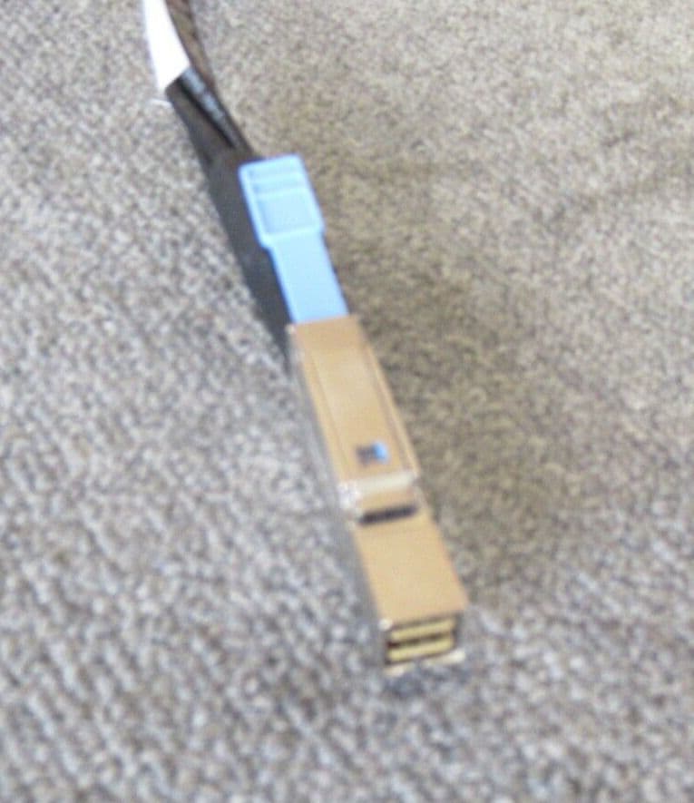 Fujitsu 10601921371 5m Male SFF-8644 To 2 x Male SFF-8088 Mini-SAS HD Cable