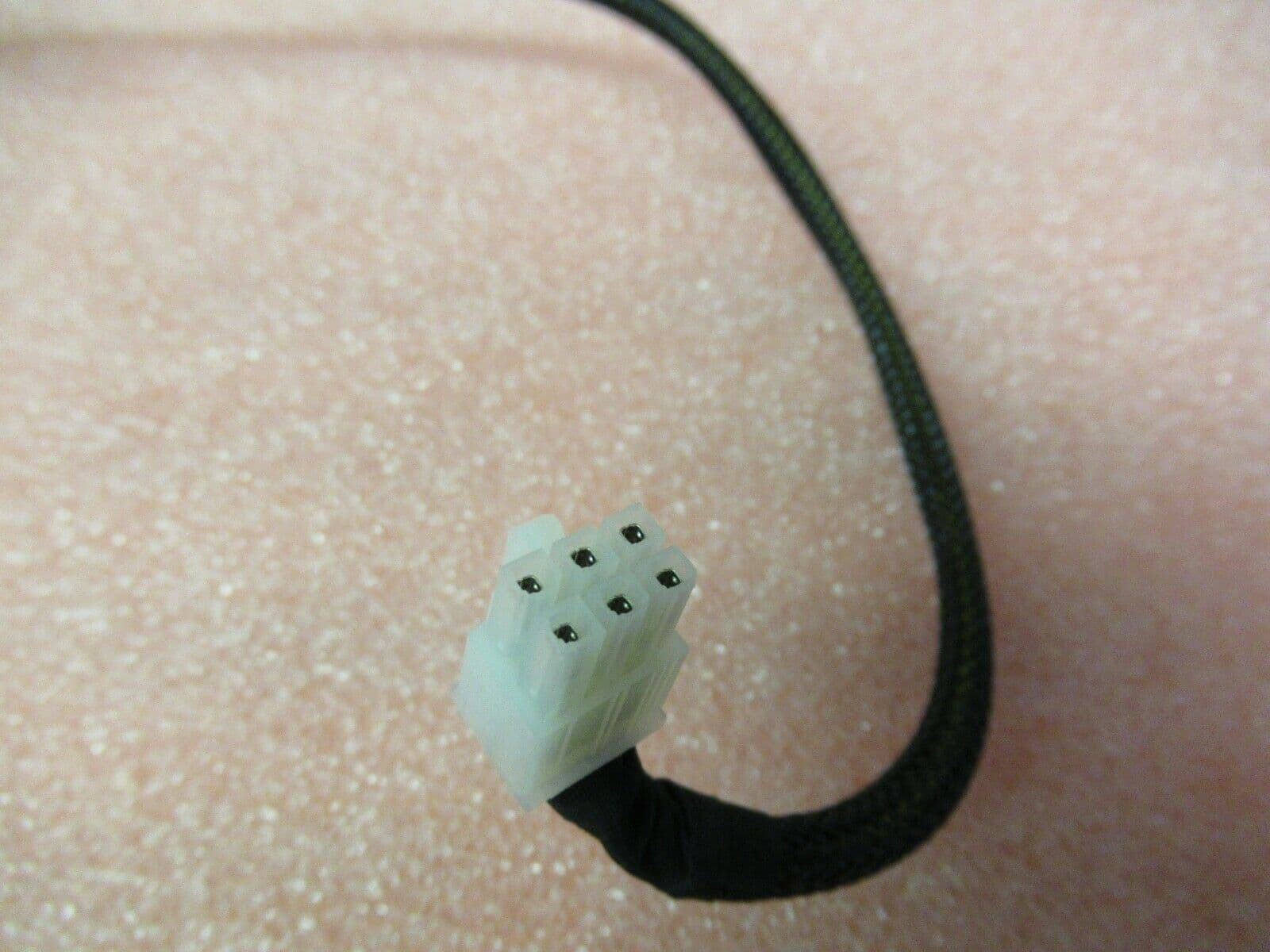 Fujitsu 3 5-inch HDD 45cm MOBO to Backplane Power Cable T26139-Y3939-V502